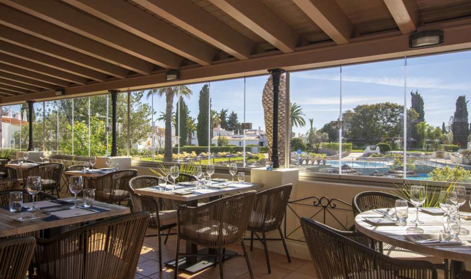 Rocha Brava Village Resort